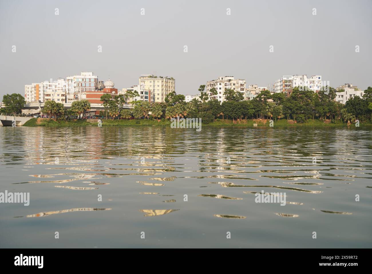 Hatirjheel lake dhaka bangladesh hi-res stock photography and images ...