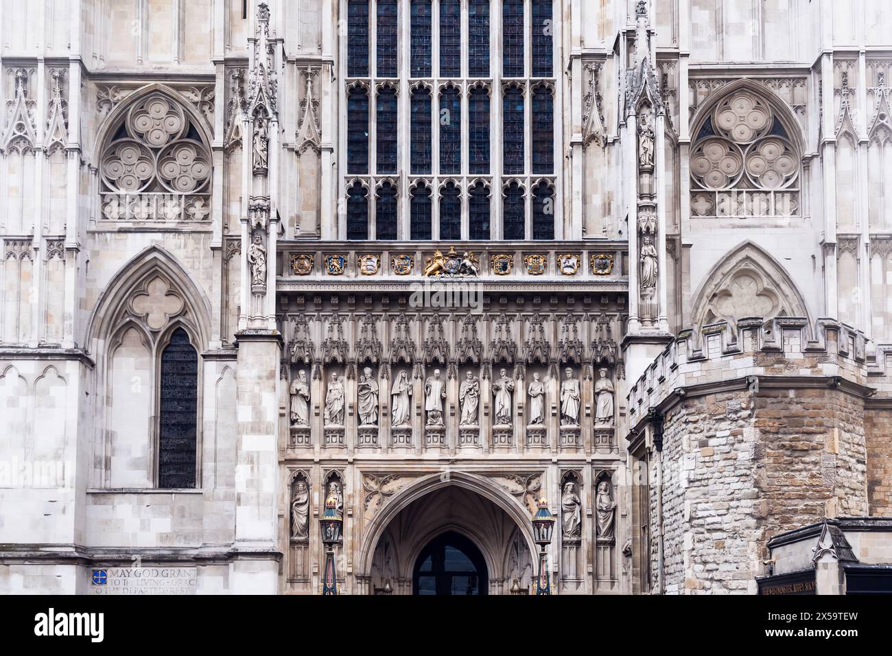 Close up exterior of Westminster Abbey, London, UK Stock Photo - Alamy