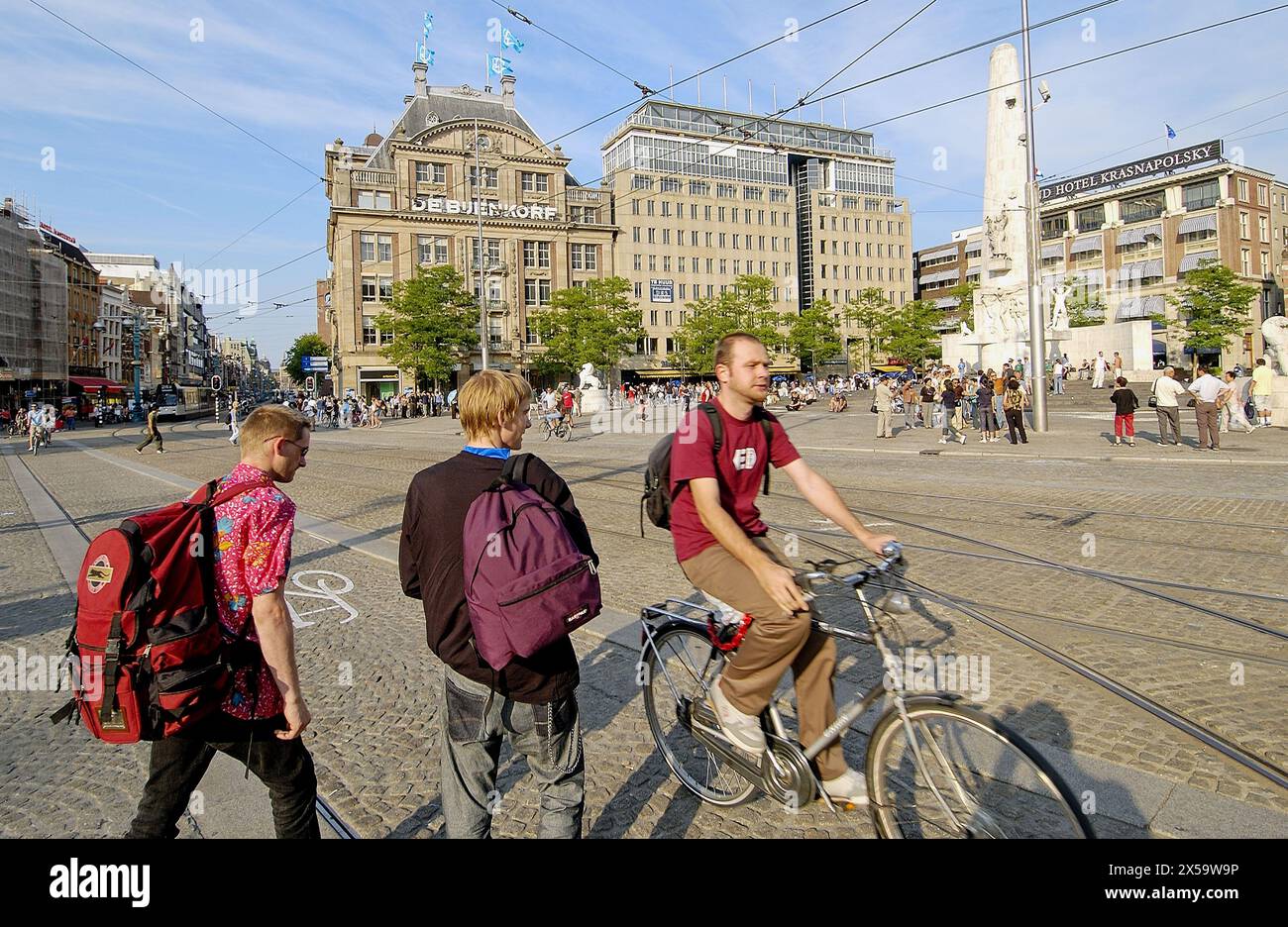 National Monument, Dam Square. Amsterdam. Netherlands Stock Photo - Alamy