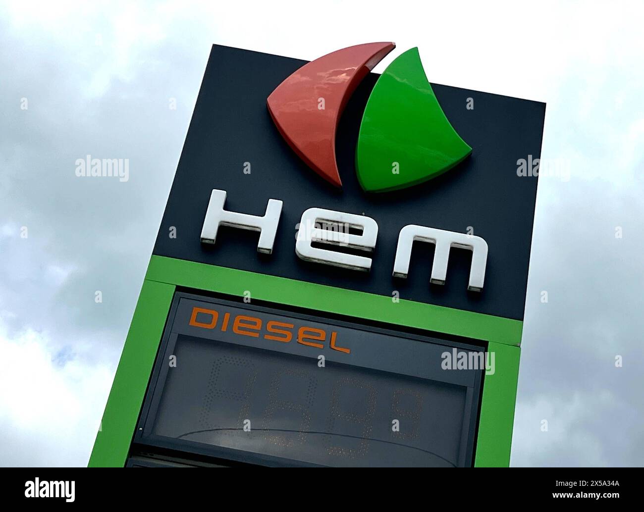 Hem tankstelle hi-res stock photography and images - Alamy