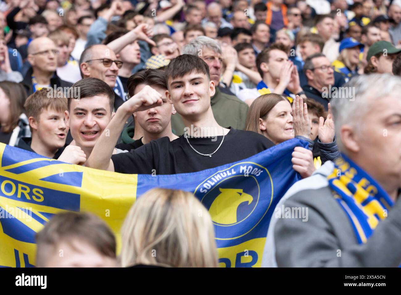 Wembley Crowd Vanarama Promotion Final Bromley V Solihull 2024 Stock ...