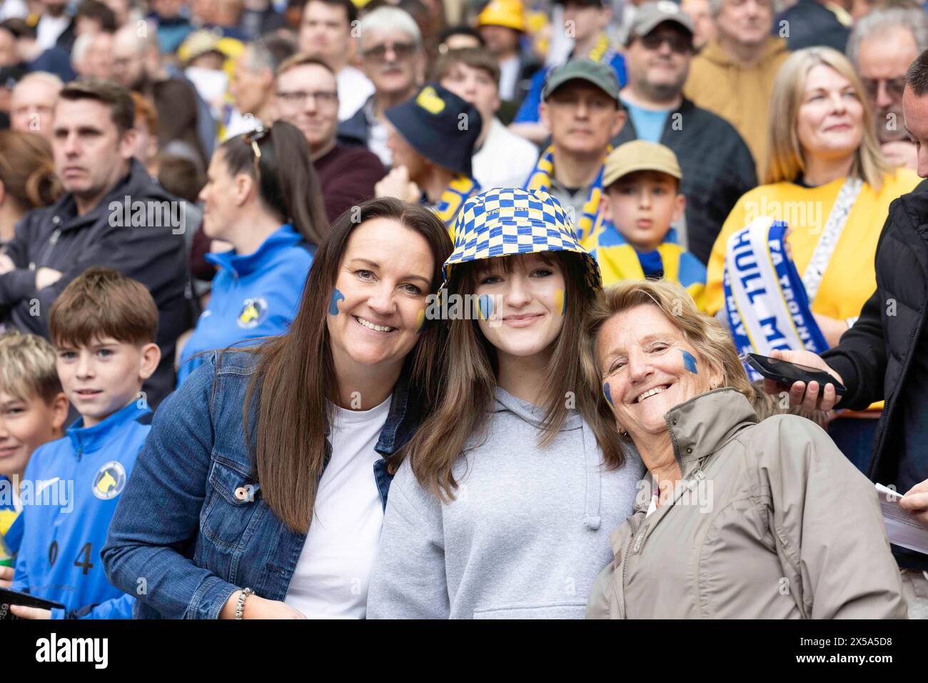 Efl promotion final 2024 hi-res stock photography and images - Alamy
