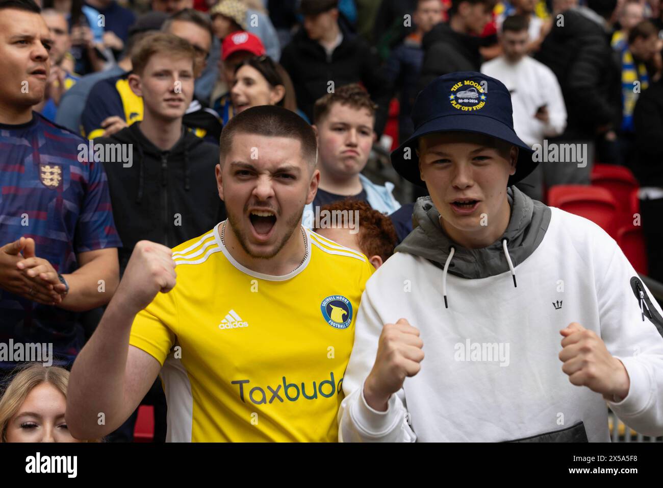 Wembley Crowd Vanarama Promotion Final Bromley V Solihull 2024 Stock ...
