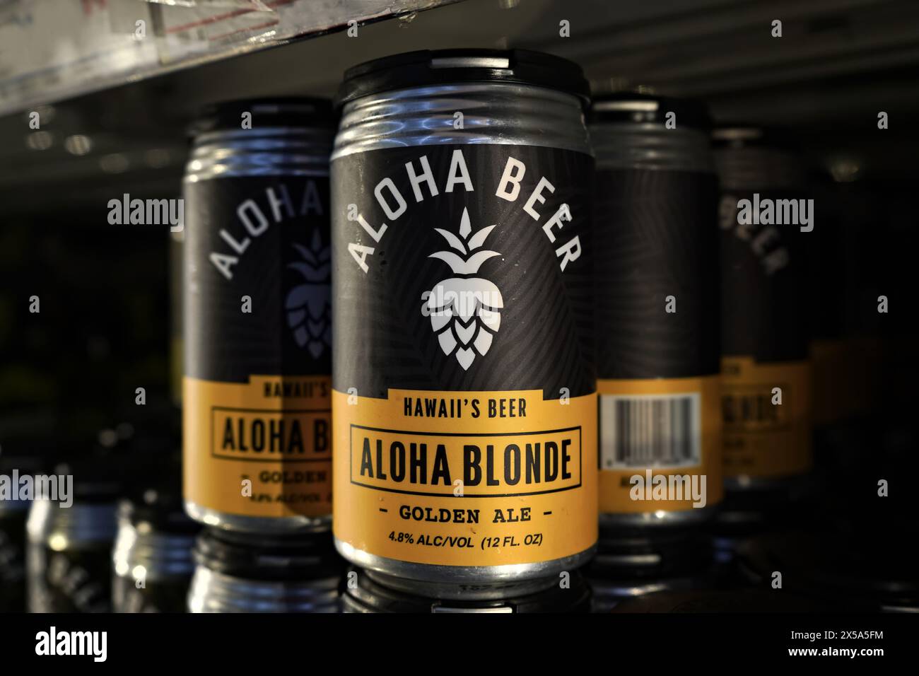 Hawaii beer hi-res stock photography and images - Alamy