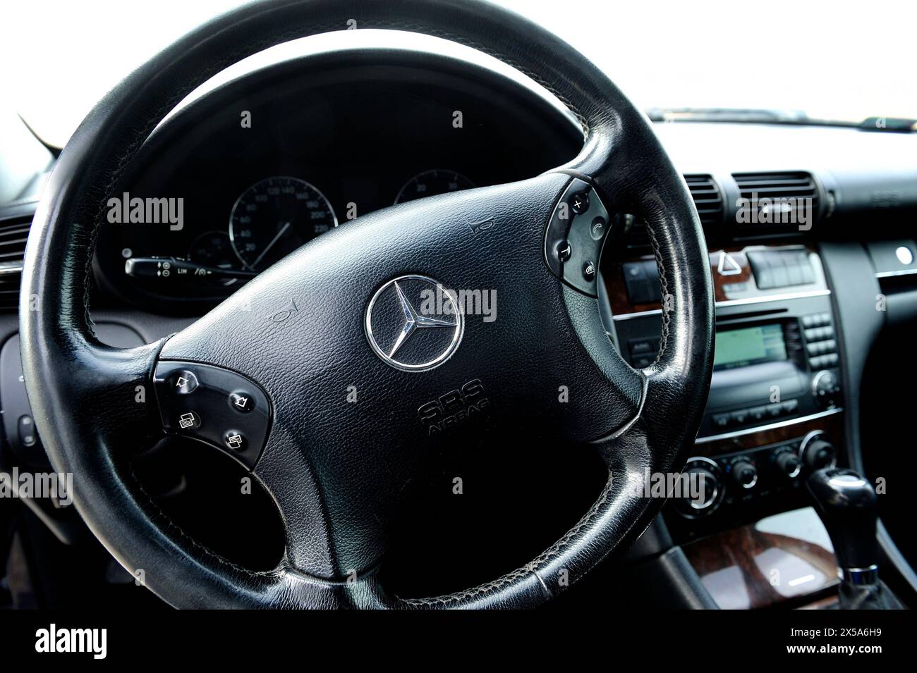 Mercedes-Benz C180, used car, used Mercedes Benz,classic, family ...