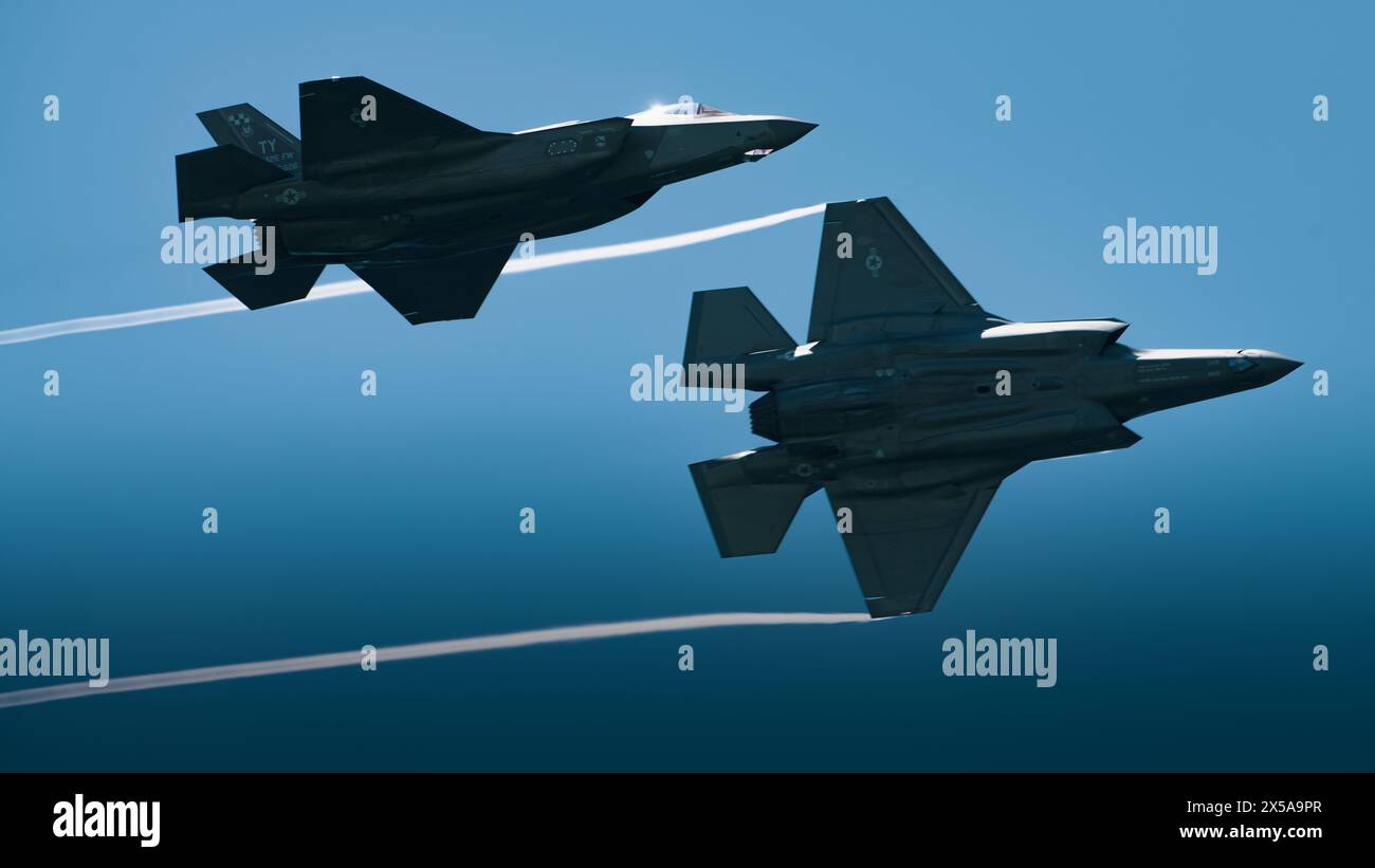 Two U.S. Air Force F-35A Lightning II aircraft from the 95th Fighter ...