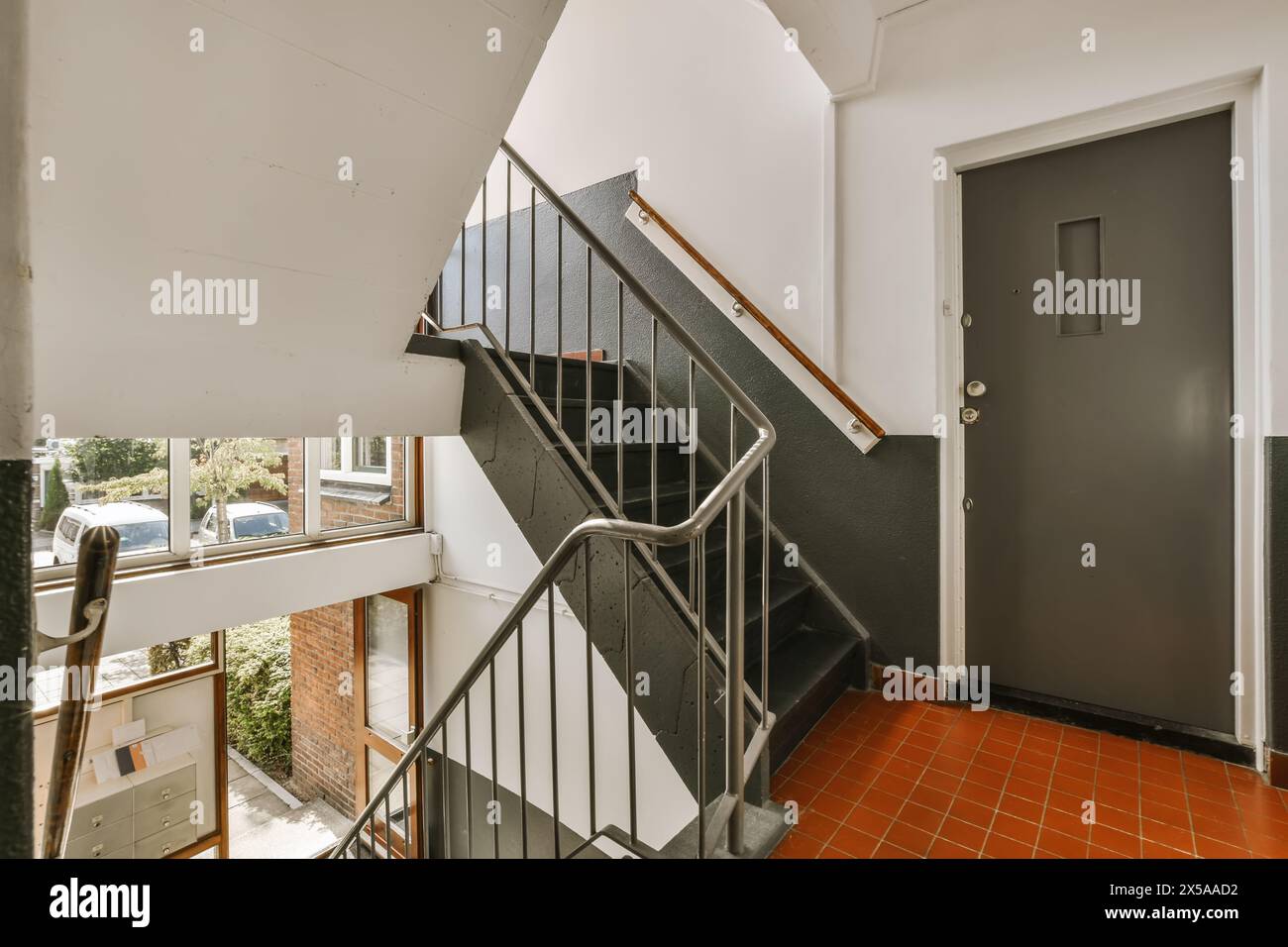 Light well in apartment building hi-res stock photography and images ...