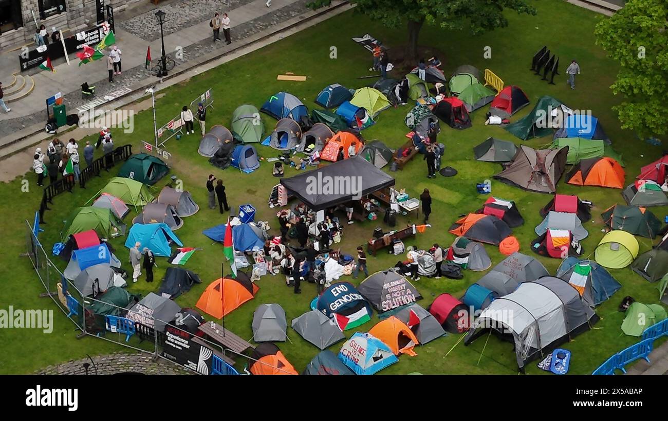 Students taking part in an encampment protest over the Gaza conflict on ...