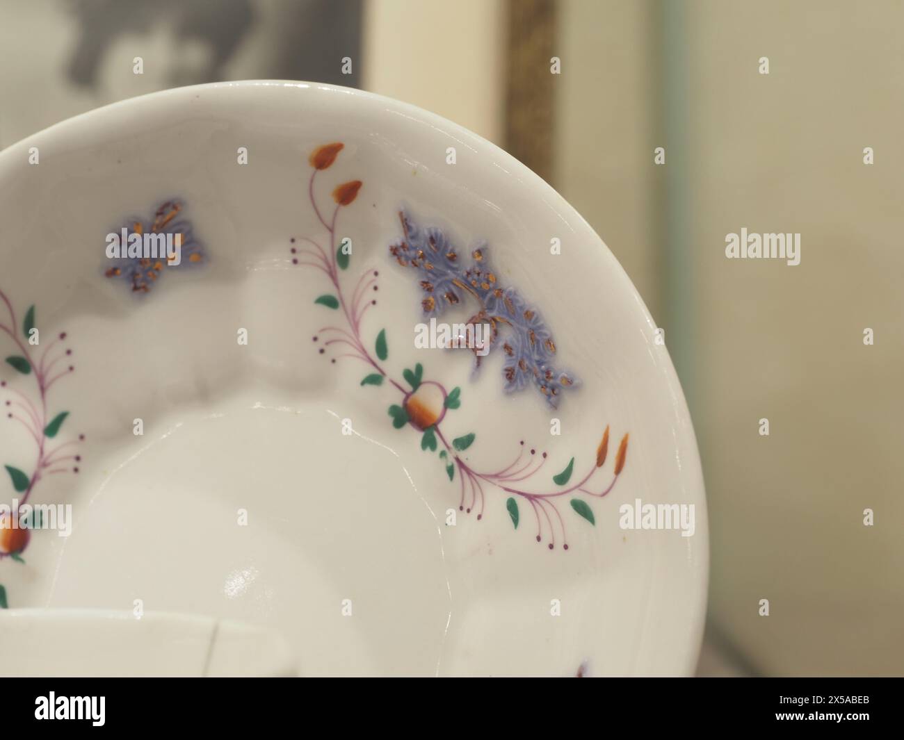 Nancy Armstrong McHenry-owned porcelain saucer from New Salem, Illinois ...