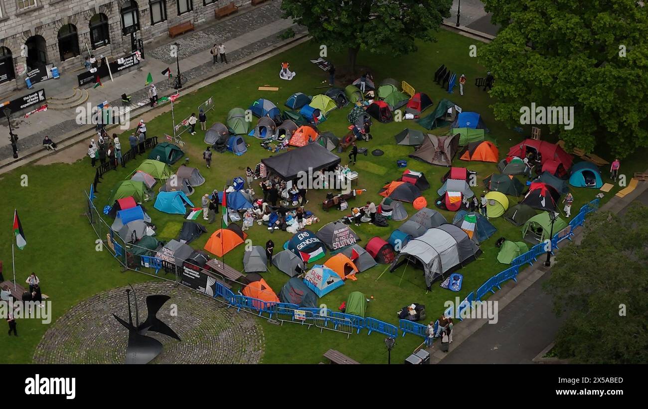 Students taking part in an encampment protest over the Gaza conflict on ...