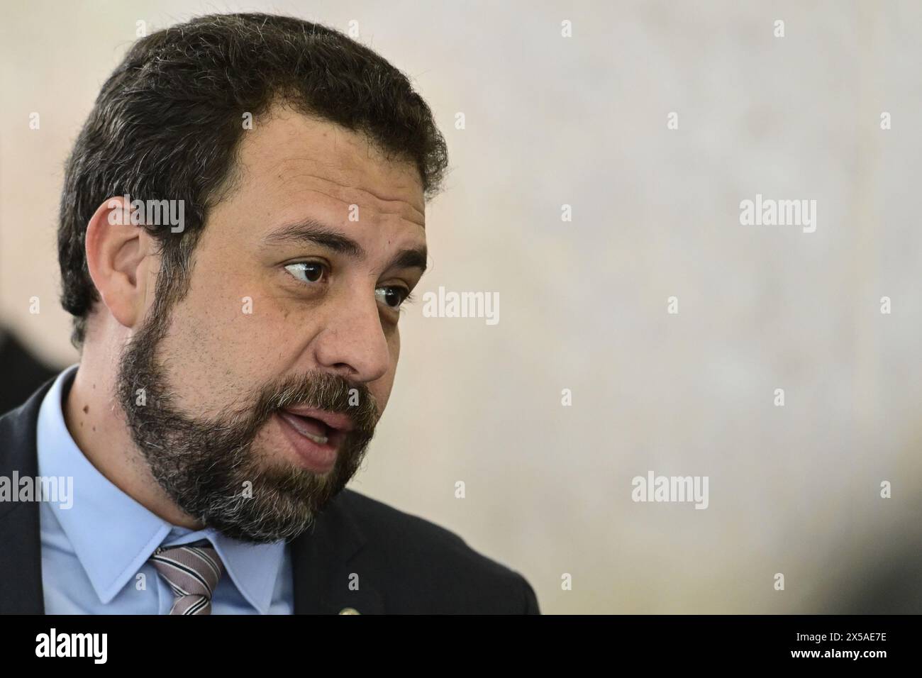 Wednesday 8th may 2024 hi-res stock photography and images - Alamy