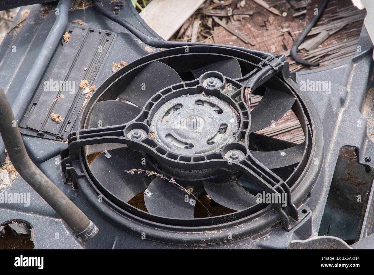 Crashed vehicle used in hi-res stock photography and images - Alamy