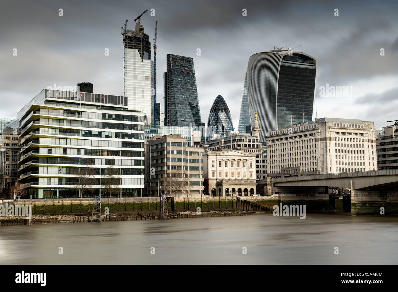 Long exposure image of the River Thames showing London Bridge with the ...