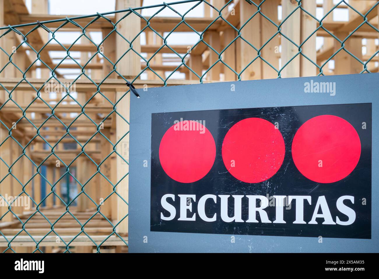 Securitas logo hi-res stock photography and images - Alamy