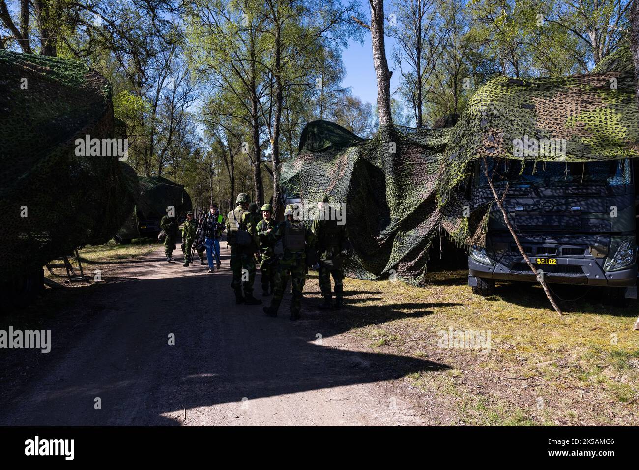 11th Airborne Division from the US Army co-based with the Swedish Army ...