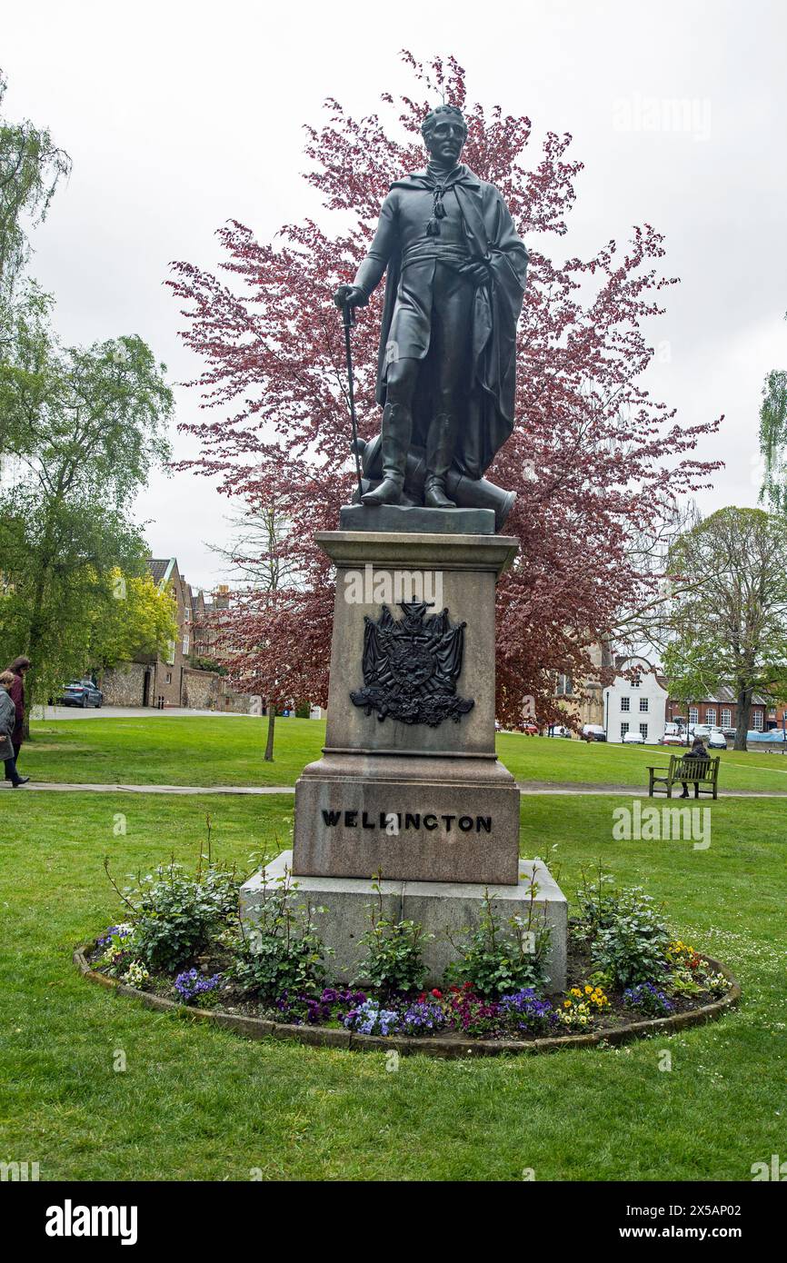 Coat of arms of the duke of norfolk hi-res stock photography and images ...