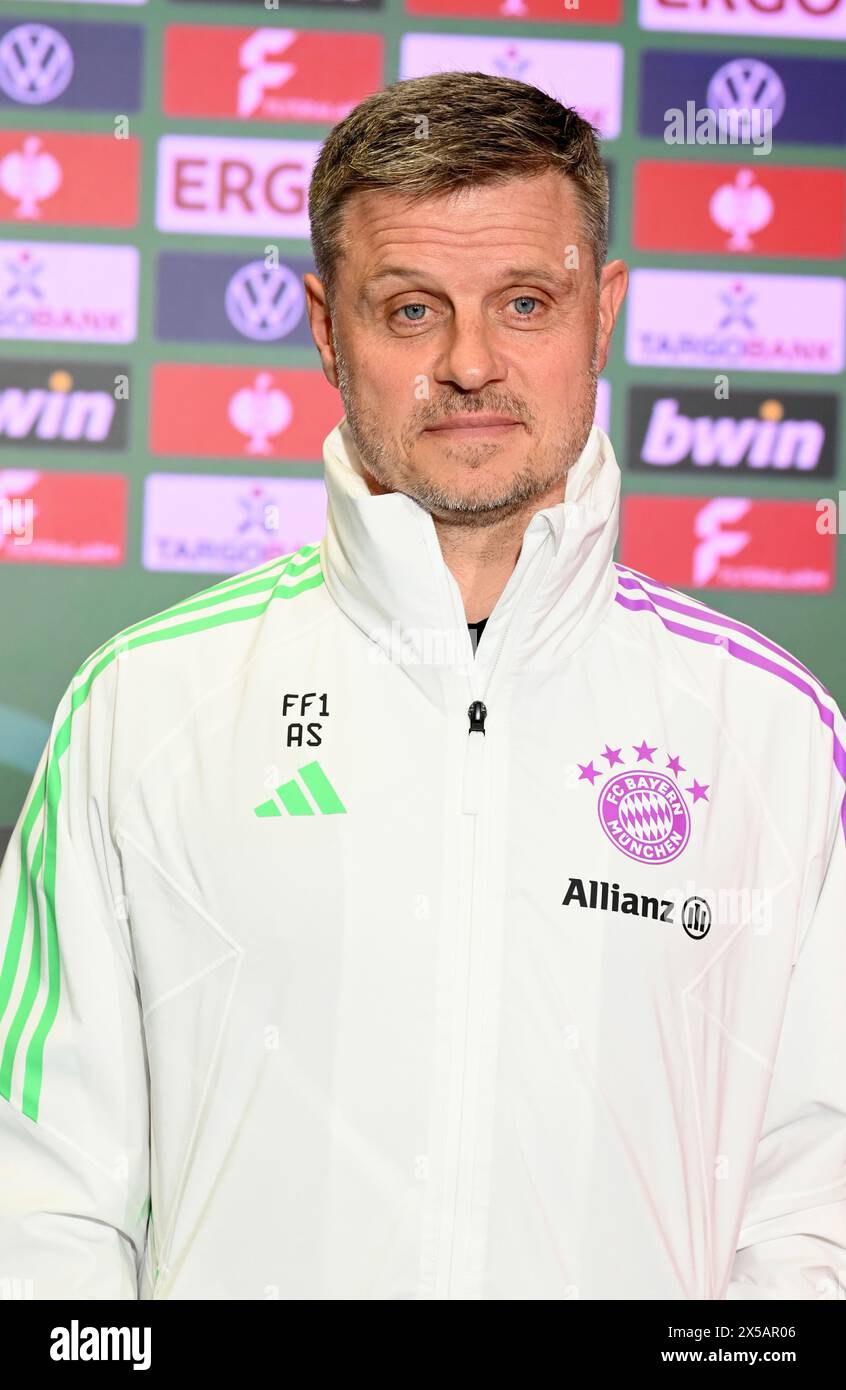 Cologne, Germany. 08th May, 2024. Football coach Alexander Straus (FC ...