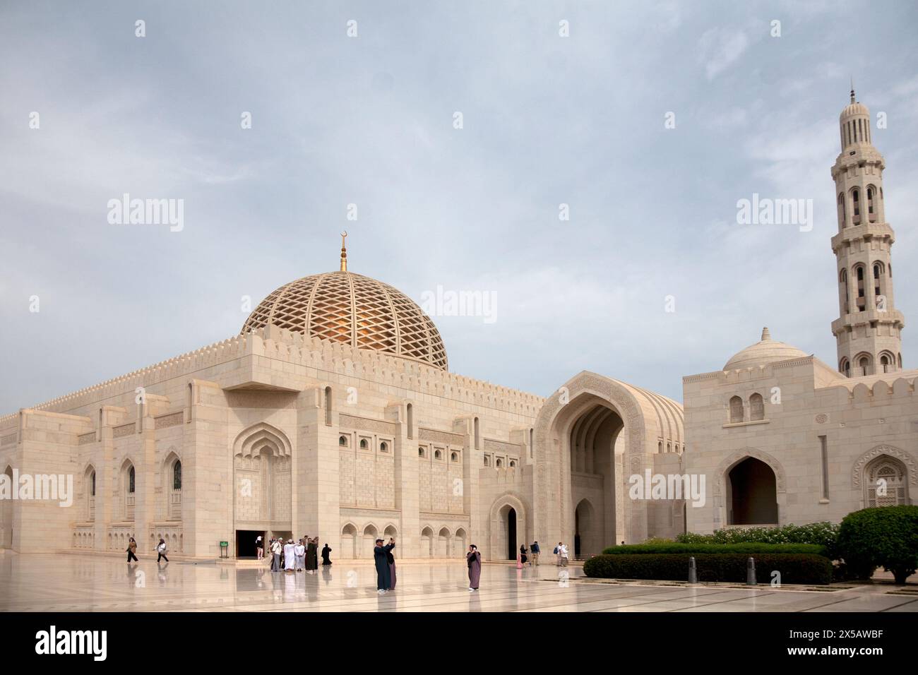 Dom mosque hi-res stock photography and images - Alamy