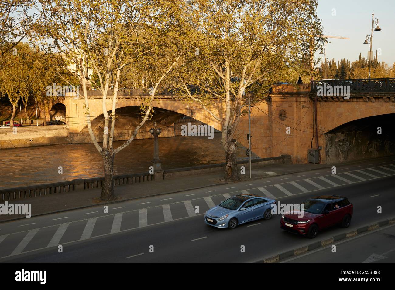 Tbilisi, Georgia - 18 April, 2024: Galaktion Tabidze Bridge View Stock ...