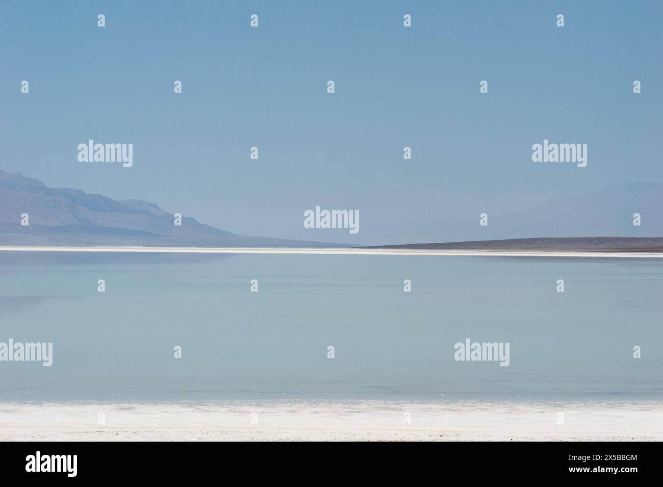 Landscape of Bad Water Basin salt flats where Lake Manly formed after ...