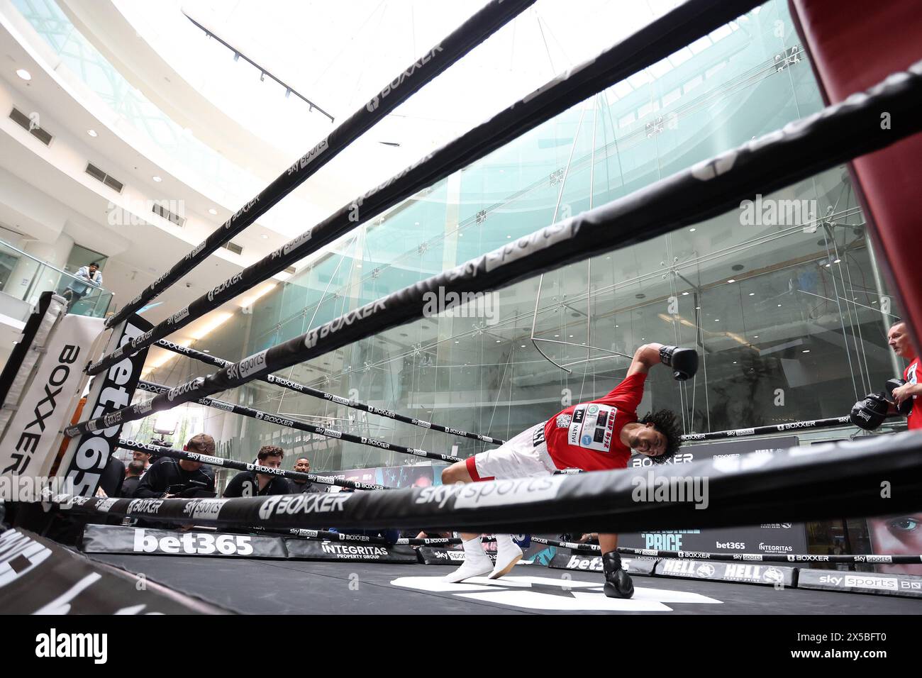 Moses Jolly, heavyweight boxer from Swansea during the public workout ...