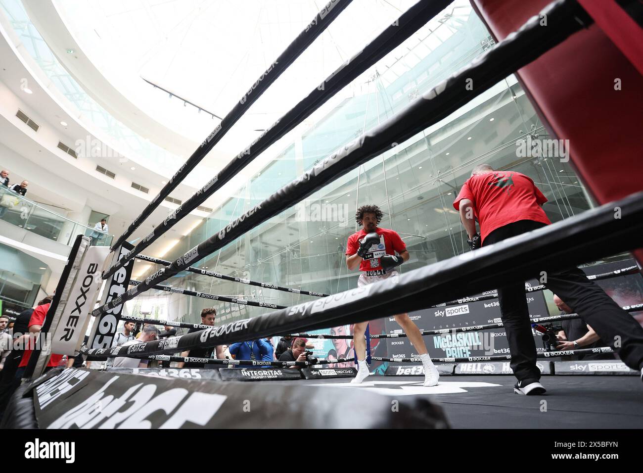 Moses Jolly, heavyweight boxer from Swansea during the public workout ...