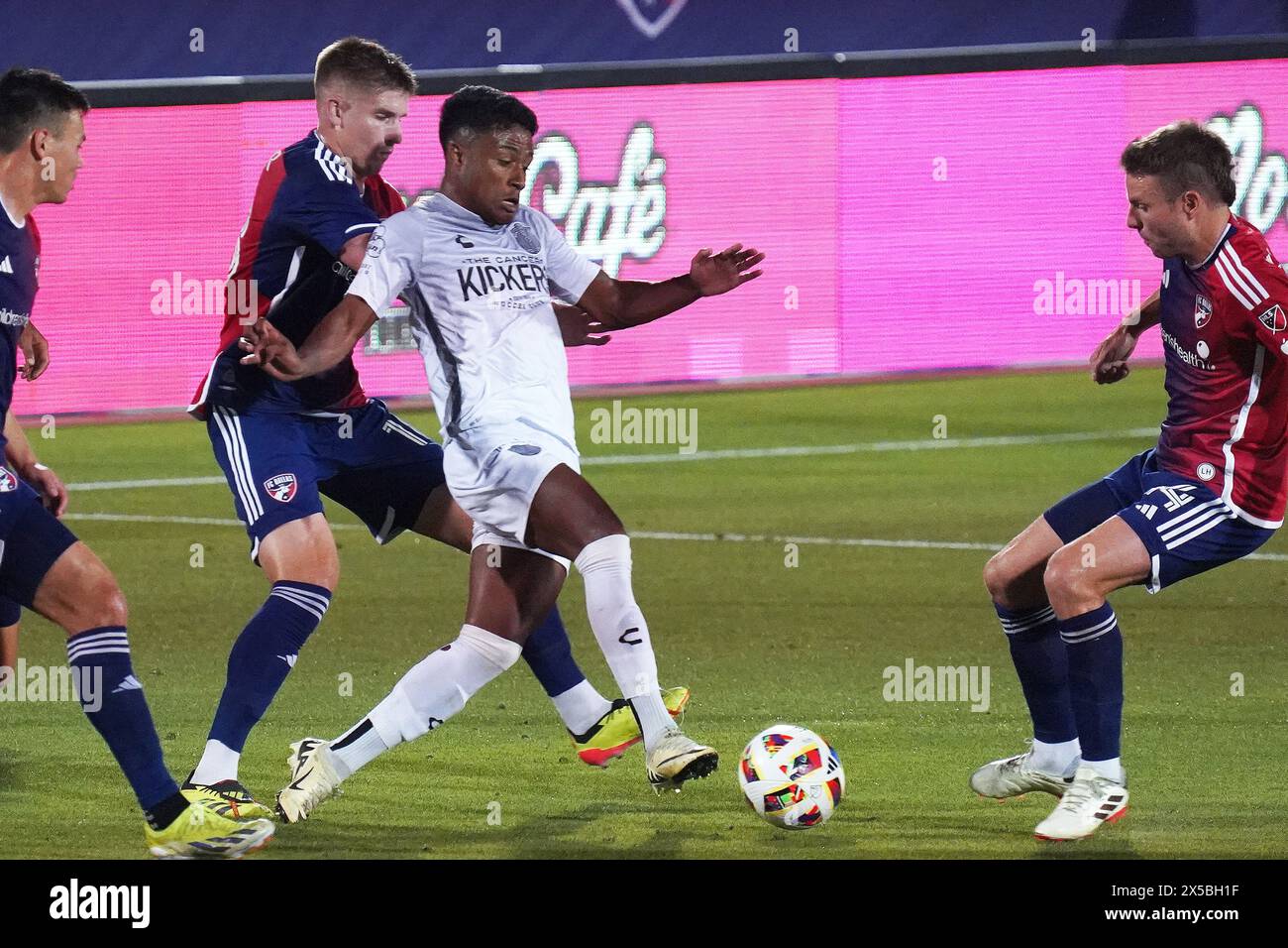 Lamar hunt ball hi-res stock photography and images - Alamy