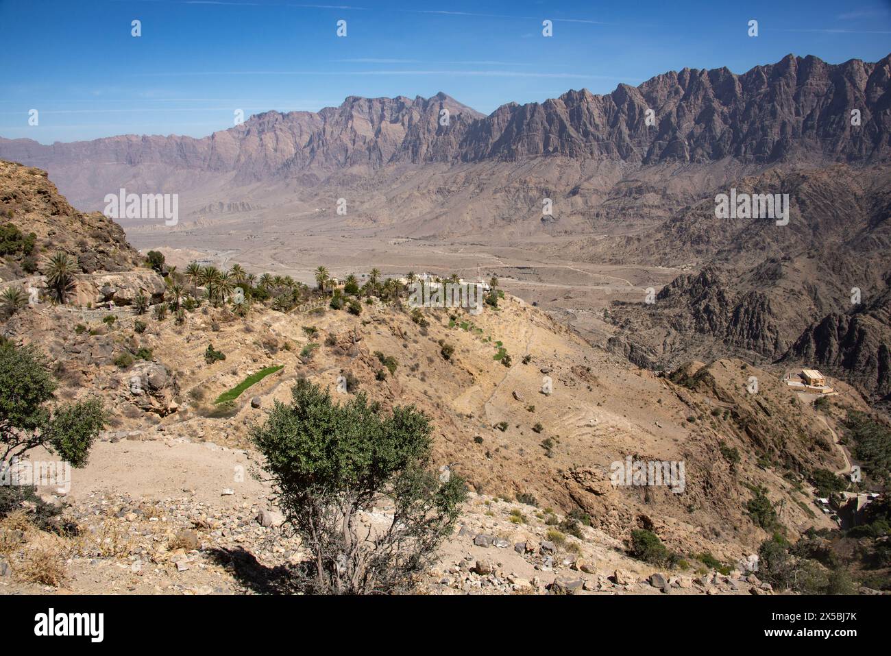 Hadash-Wakan route in the Western Hajar Mountains, Wakan, Oman Stock ...