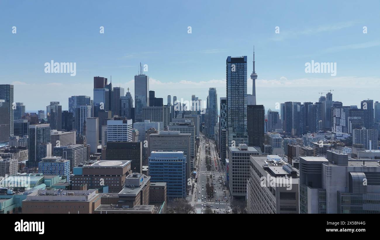 Aircraft over canadian landscape hi-res stock photography and images ...
