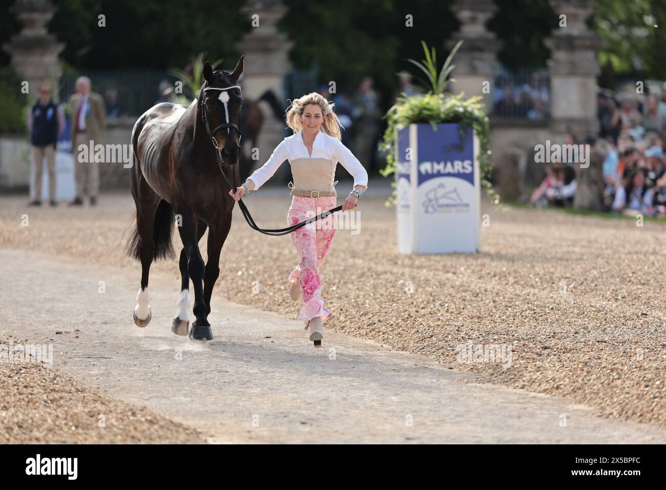 Helen Bates of Great Britain with Carpe Diem during the first horse ...