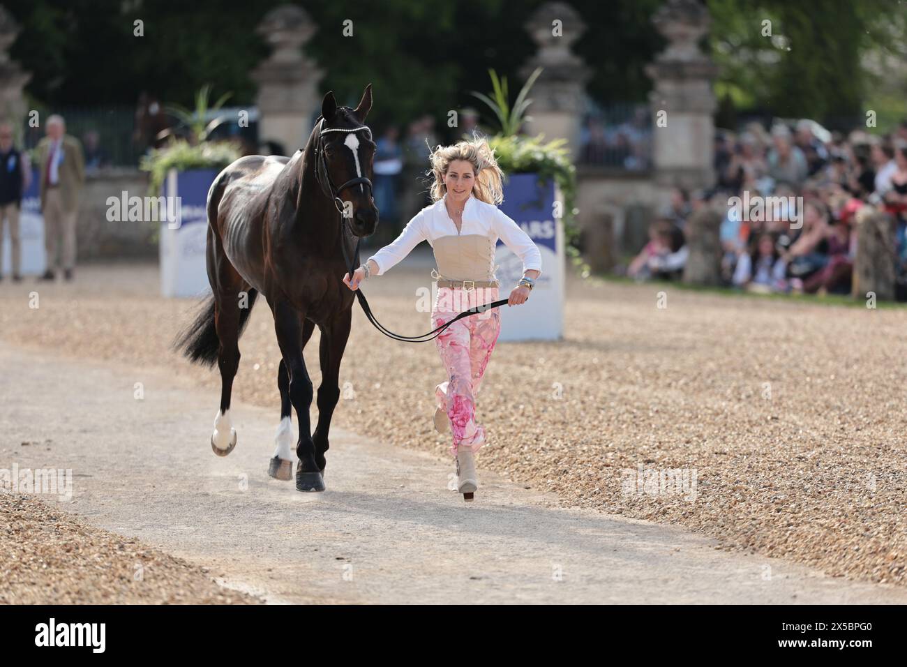 Helen Bates of Great Britain with Carpe Diem during the first horse ...