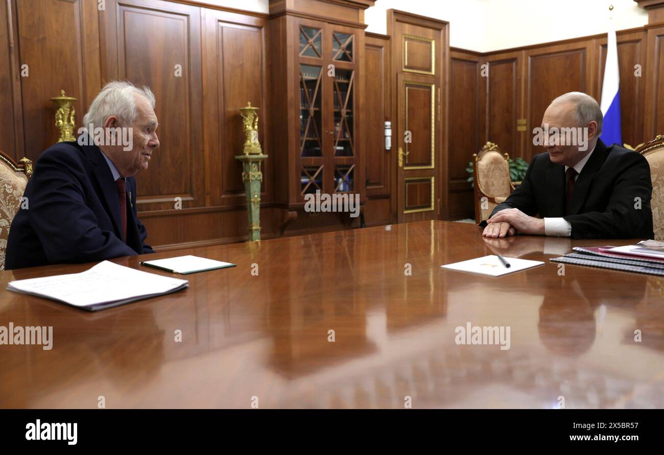 Pediatric traumatology hi-res stock photography and images - Alamy