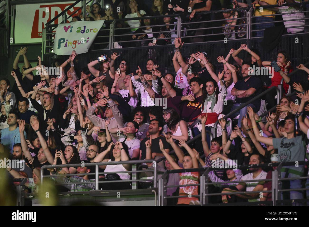 Music Concert - PINGUINI TATTICI NUCLEARI - NON PERDIAMOCI MICA DI ...