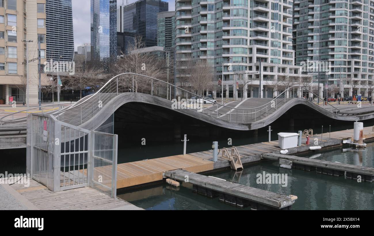 Simco wave Deck at Toronto Waterfront of lake Ontario - TORONTO, CANADA ...