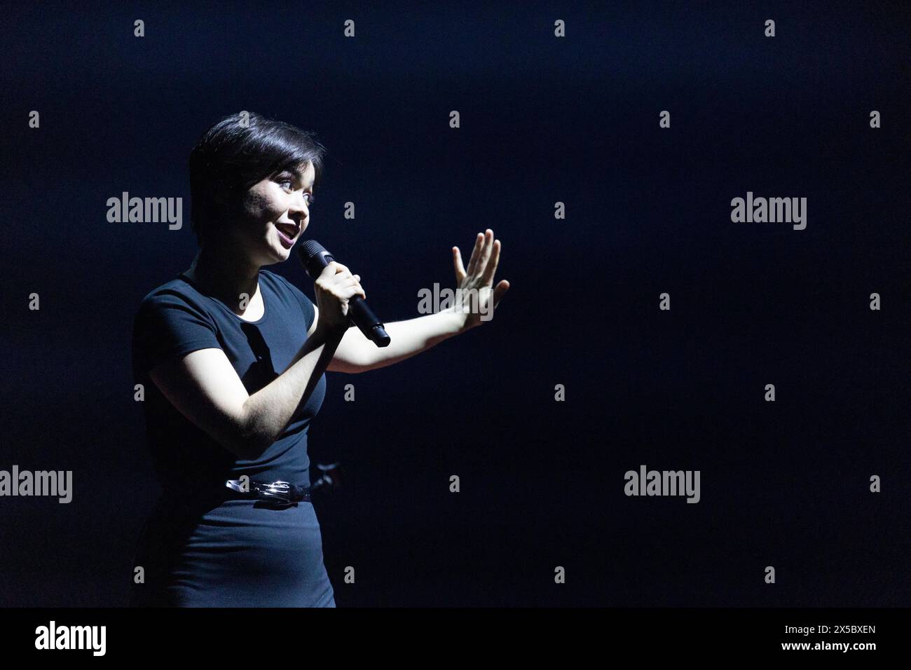 London, UK. May 8, 2024. US singer/songwriter Mitski performs at the ...