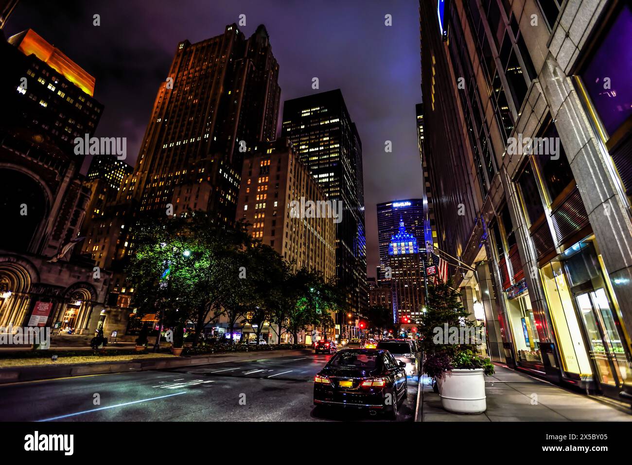 Night View from Park Ave at the Intersection with 51st Street to the ...