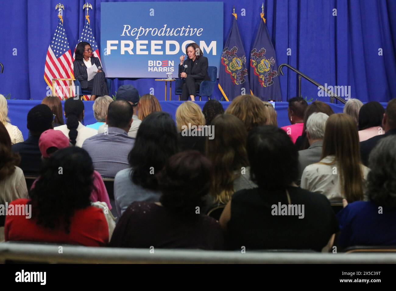 5-8-2024: Vice President Kamala Harris pictured talking with actress ...