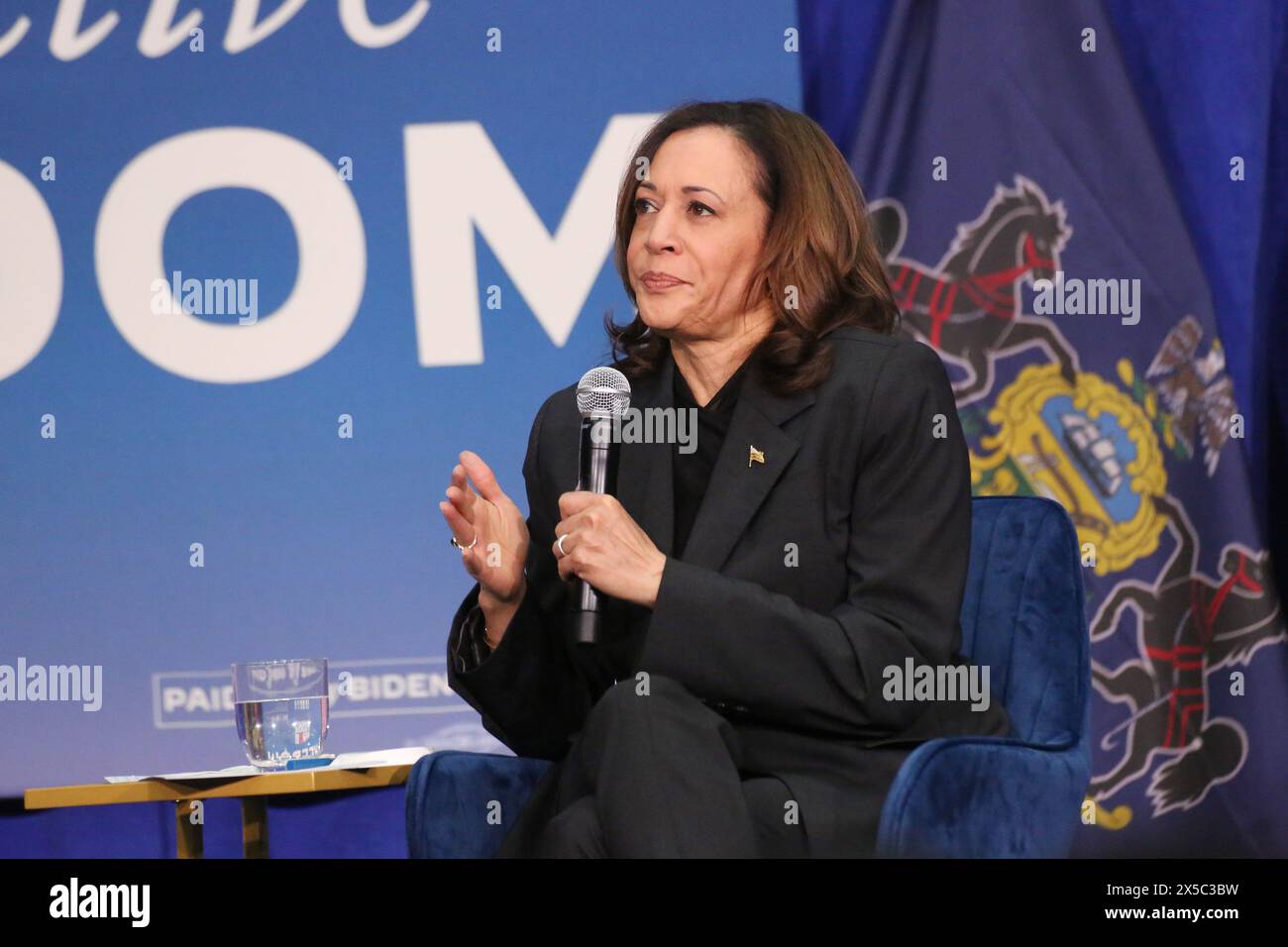 5-8-2024: Vice President Kamala Harris pictured talking with actress ...