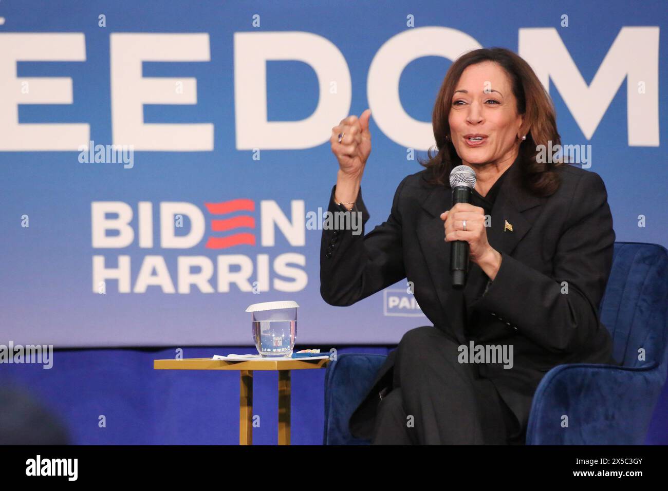 5-8-2024: Vice President Kamala Harris pictured talking with actress ...
