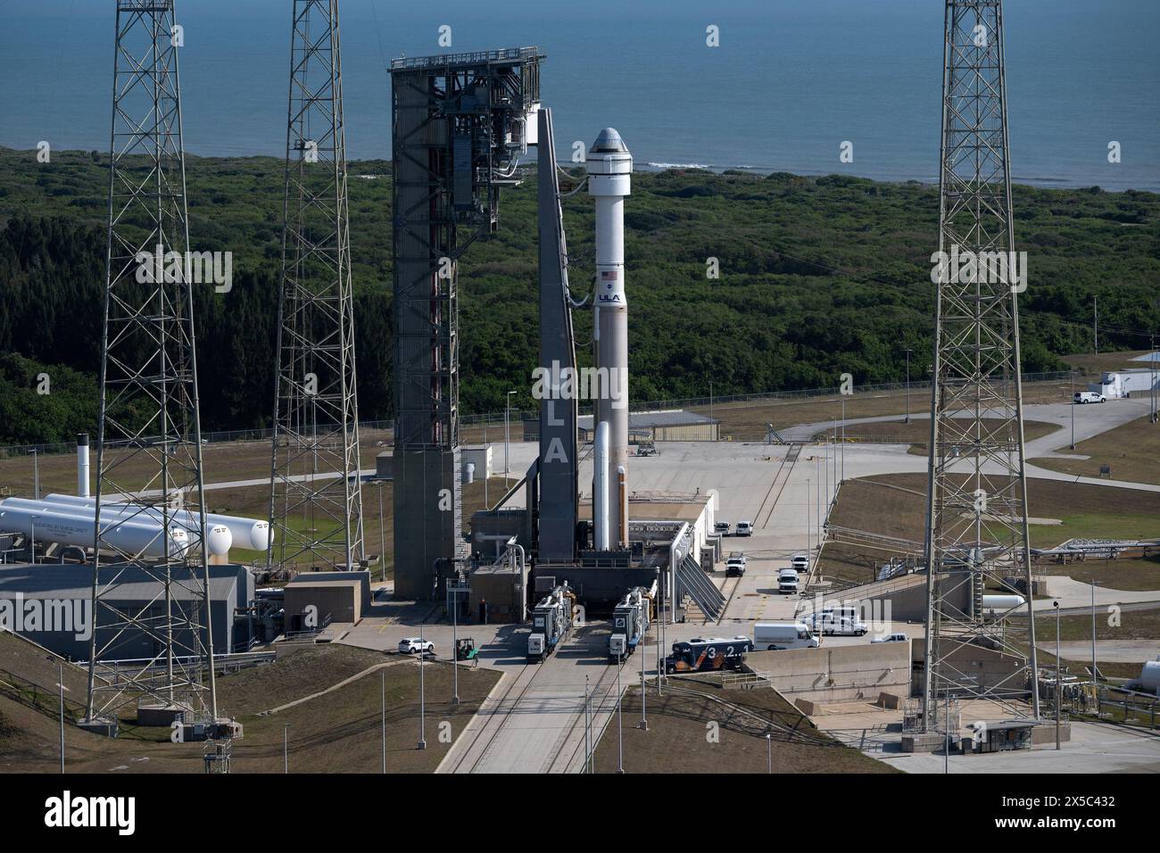 Boeings starliner cft hi-res stock photography and images - Alamy