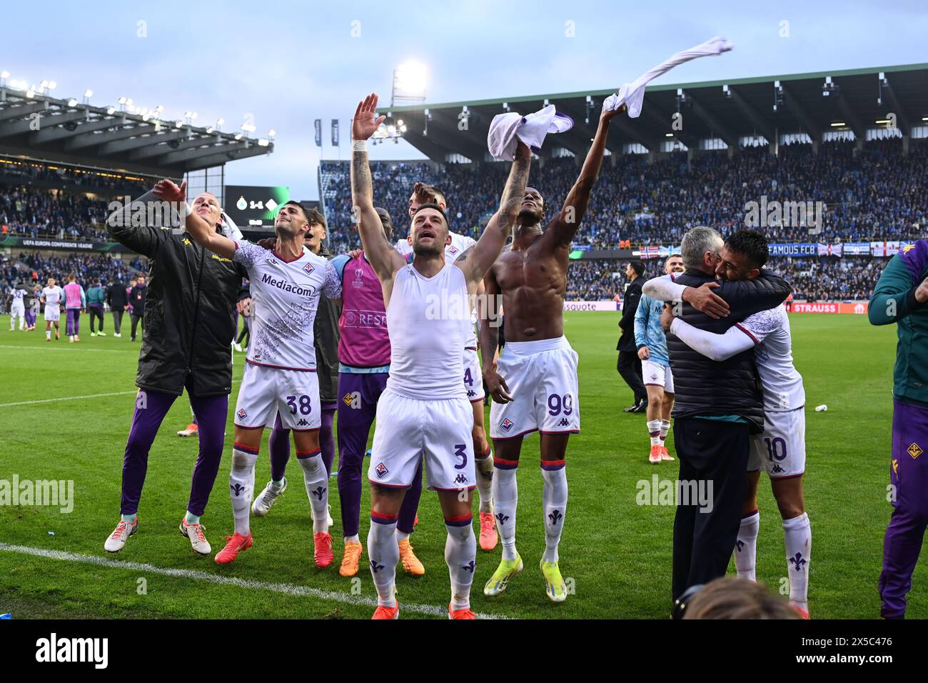 Final joy (Fiorentina) during the UEFA Europa Conference League match ...