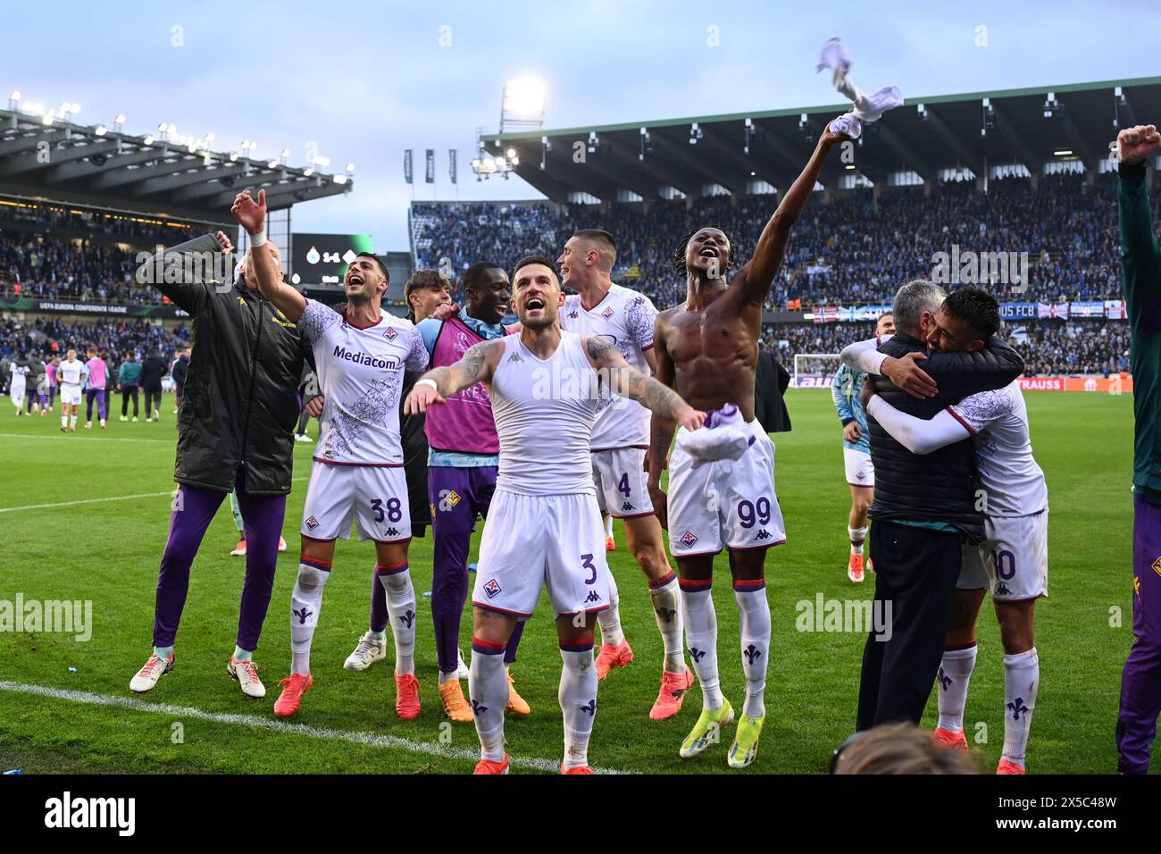 Final joy (Fiorentina) during the UEFA Europa Conference League match ...