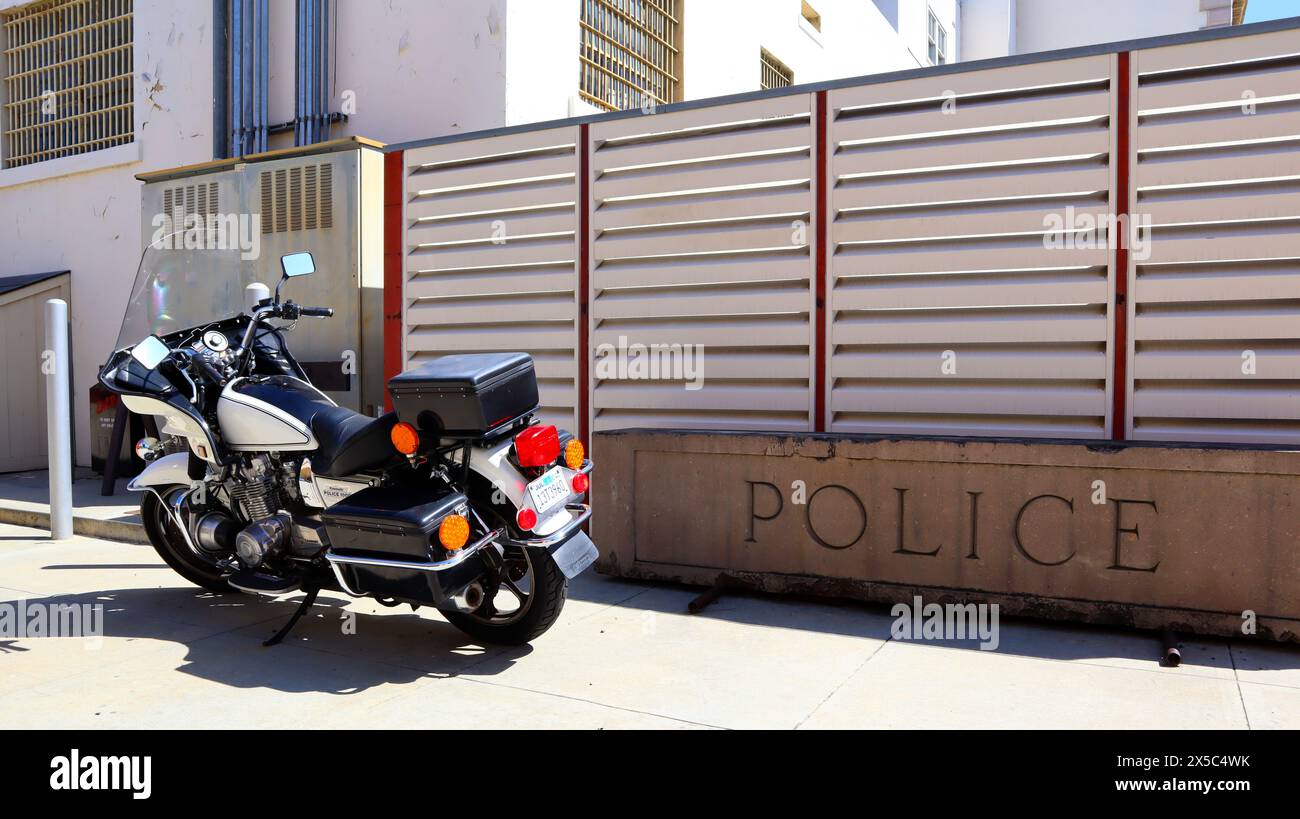 Kawasaki 1000 Police Motorcycle, The Los Angeles Police Department LAPD Kawasaki KZ1000P Stock ...