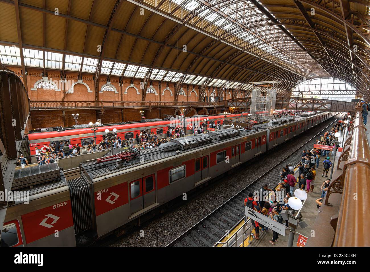 Sao Paulo, SP, Brazil - April 06, 2024: train traffic picking up passengers at Luz Station, a ...