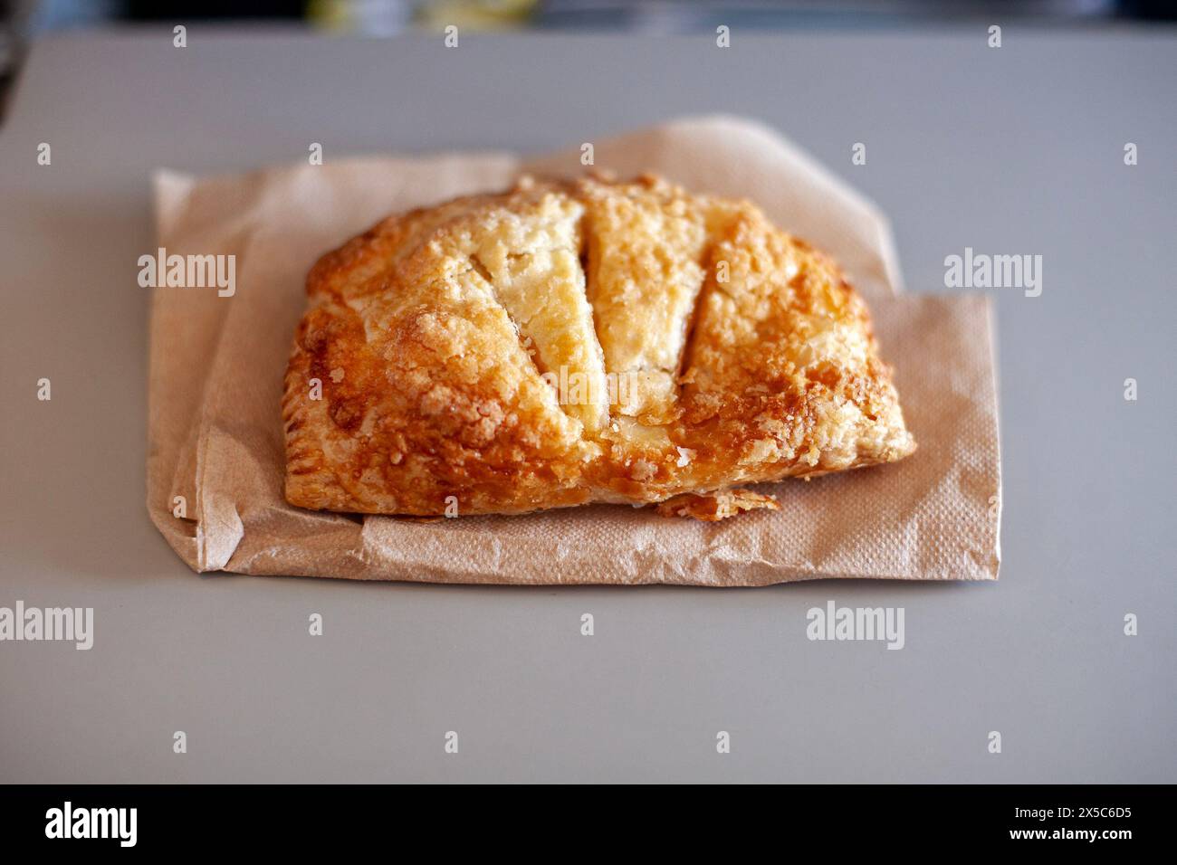 Airplane food pie hi-res stock photography and images - Alamy