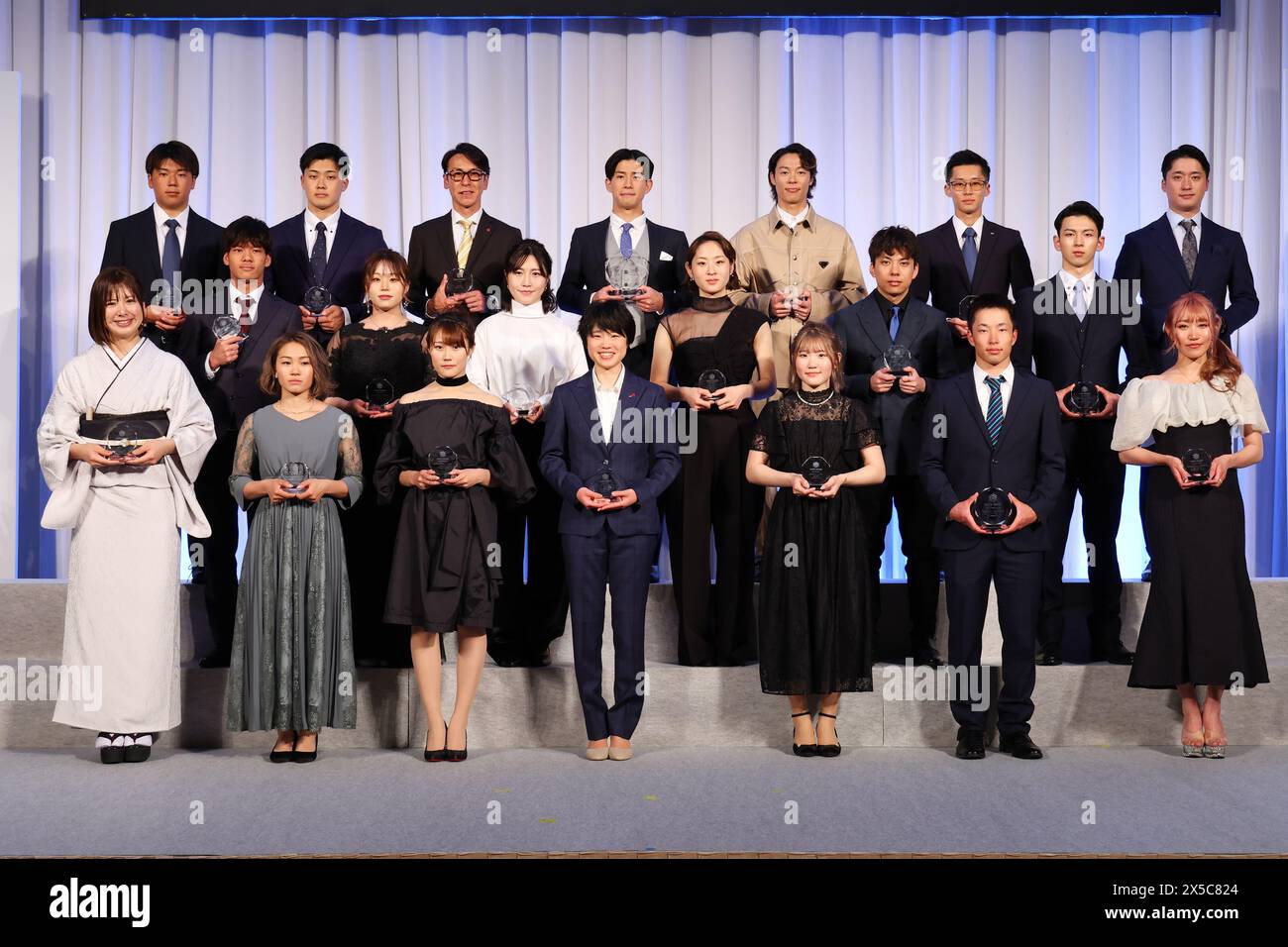 (Top row - L to R) Gen Fujii, Satoshi Furuno, Noriaki Kasai, Ikuma Horishima, Ryoyu Kobayashi ...