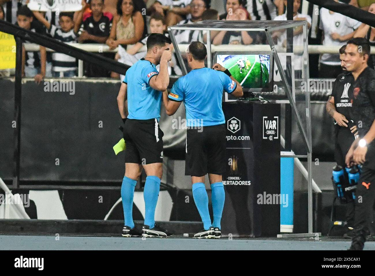 Rio De Janeiro, Brazil. 08th May, 2024. Var during Botafogo x LDU held ...