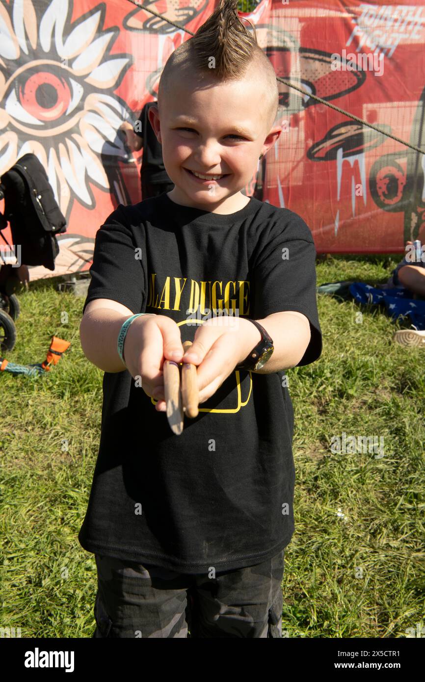 Caleb H age 9 preforming with SLAY DUGGEE at Teddy Rocks Festival 2024 ...