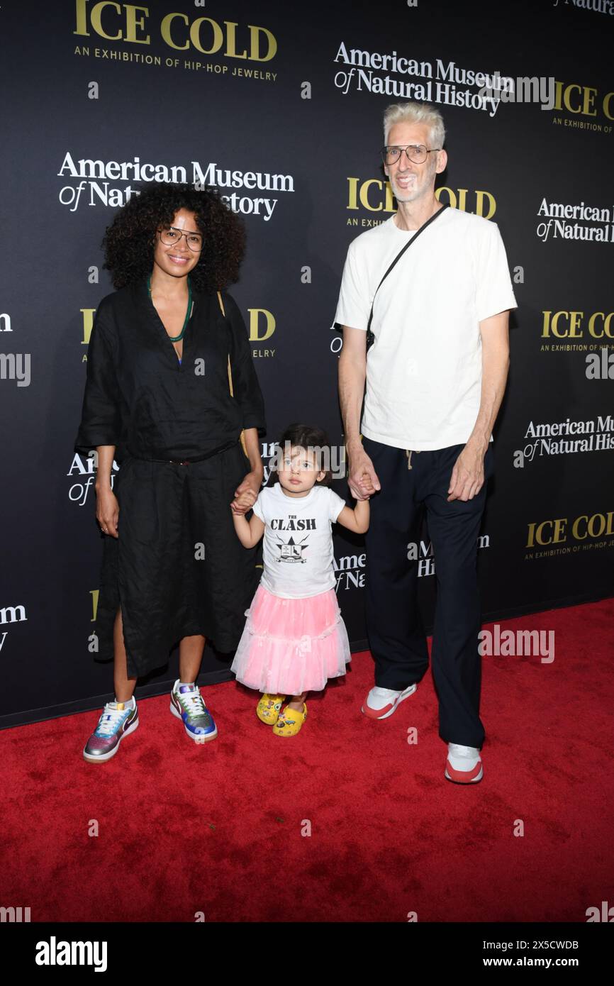 Dj stretch armstrong hi-res stock photography and images - Alamy