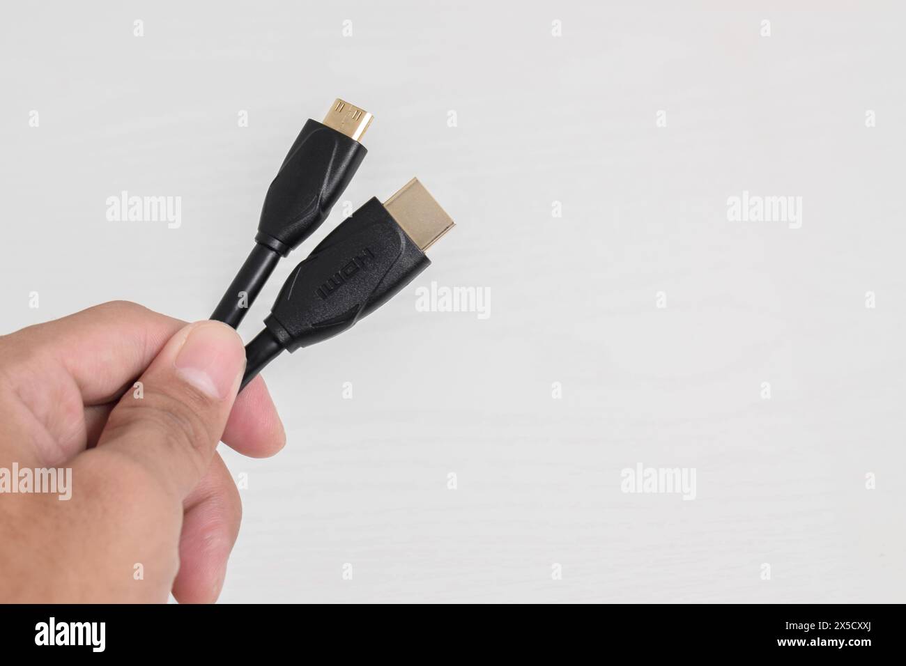 Hdmi cable cut out hi-res stock photography and images - Alamy
